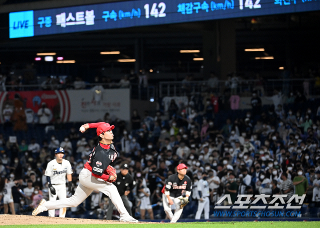 '기록의 사나이' 양현종, KBO리그 첫 8년 연속 170이닝 새 역사[… | 스포츠조선