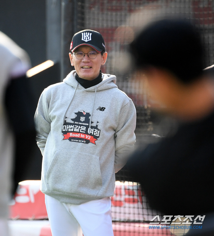[PO1 현장] 이강철 감독, 4일 쉰 NC가 걱정되면서도 왜 또 기대될… | 스포츠조선
